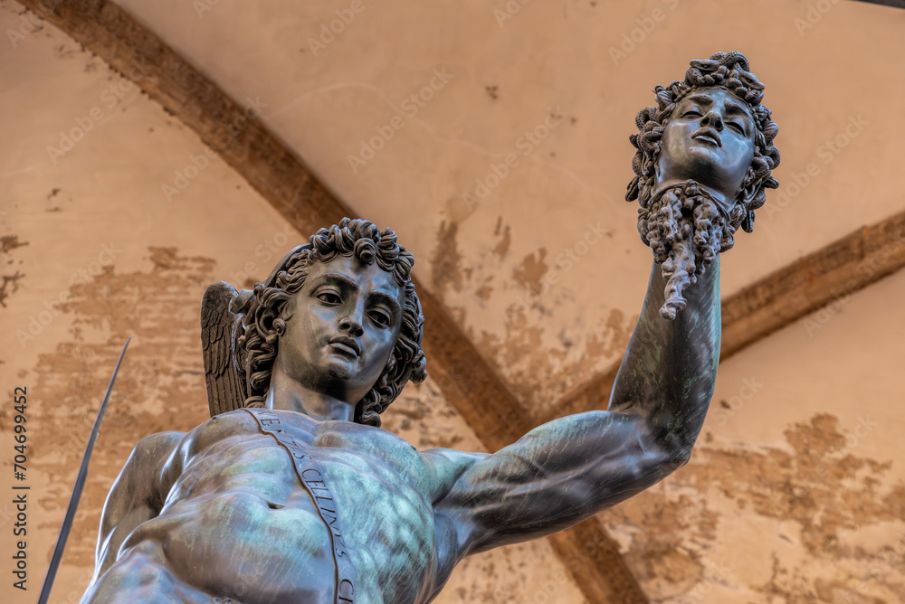 Statue of Perseus beheading the Medusa by Benvenuto Cellini at the ...