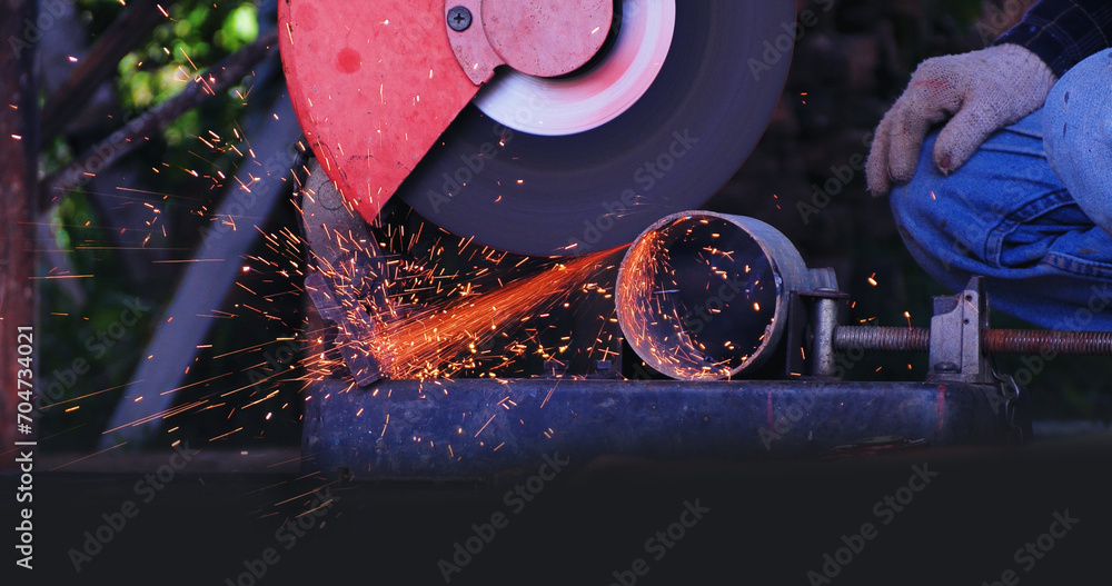 Welding machinery iron metal sparking equipment. Hot flame welding ...