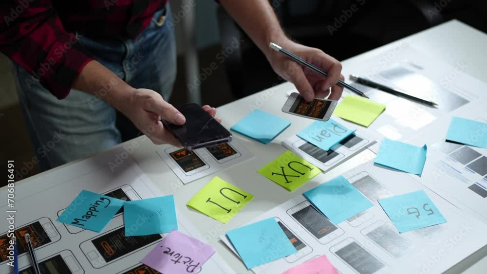 UX developers, UI designers think about designing creative mobile app ...