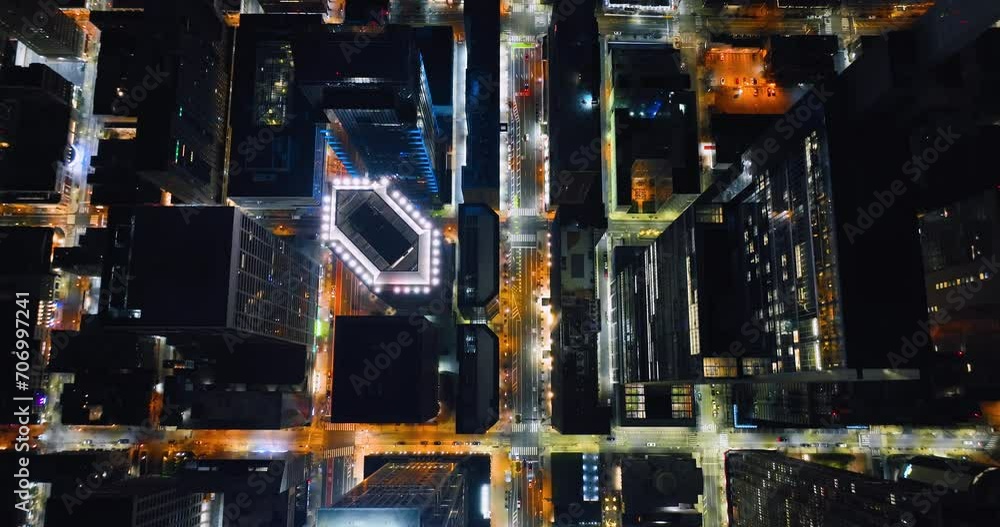 Streets of Philadelphia at night with car traffic, lights, traffic ...