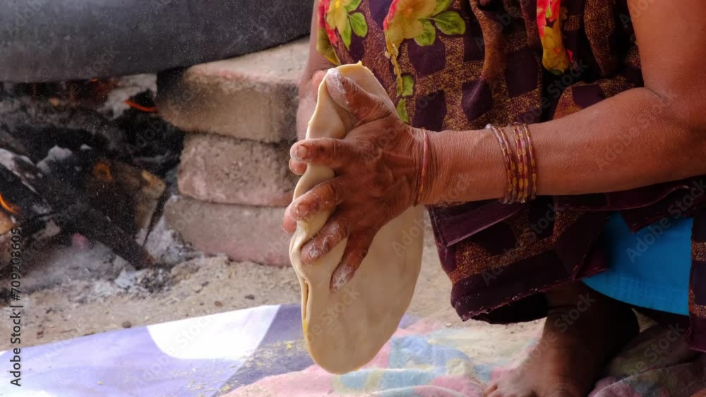 Video Stock Indian Women Preparing mande ( PURAN POLI ) - typical ...
