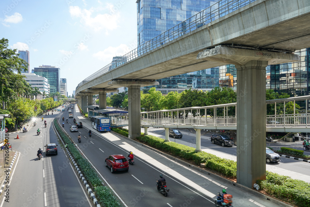 The situation on Jalan Rasuna Said in South Jakarta in the morning ...