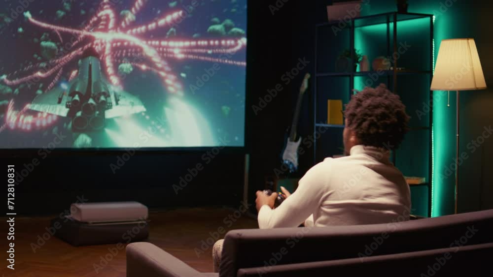 Vidéo Stock Upset african american gamer raging after losing game ...