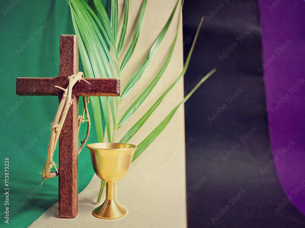 Holy Week, Lent Season, Palm Sunday, Maundy Thursday, Good Friday, Easter Sunday Concept - crown ...