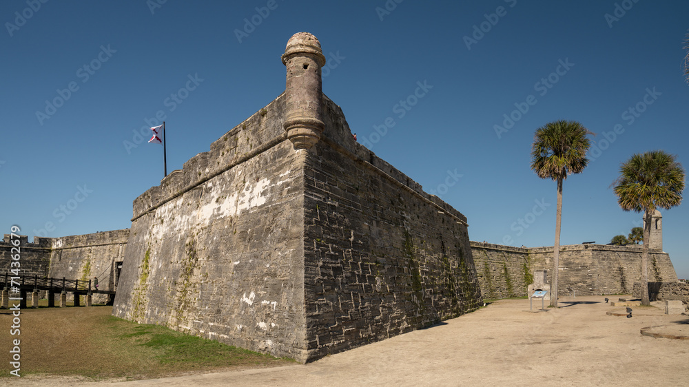 Castillo de San Marcos National Monument in St. Augustine with a flag ...