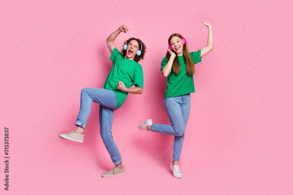 Full body size photo of chilling relaxed couple youngsters dance and ...
