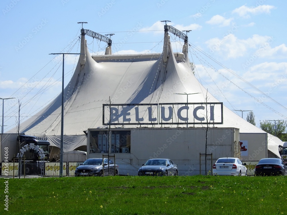 BRAȘOV, ROMANIA – May 2, 2022: The circus tent of the traveling ...