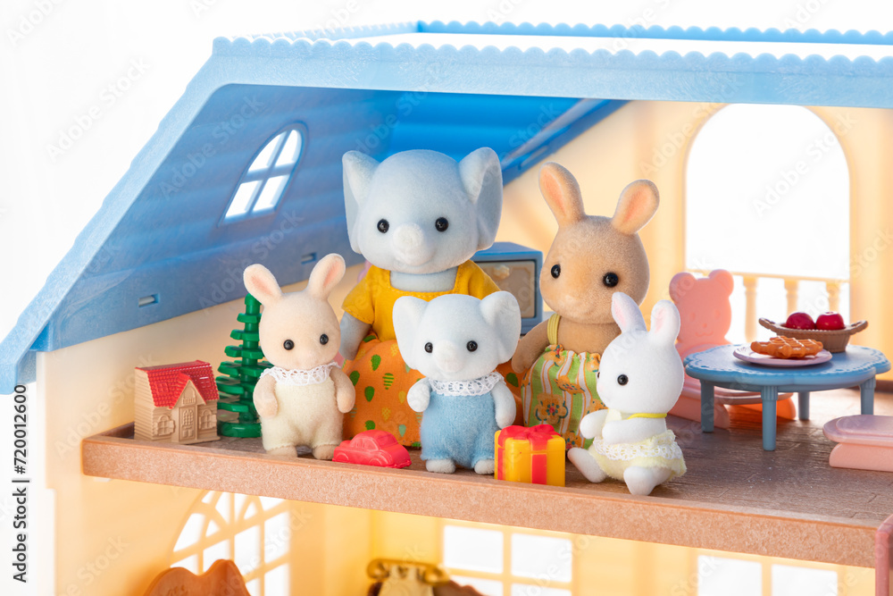 Miniature dollhouse animal family. Animal doll. Kids toy. Play and ...