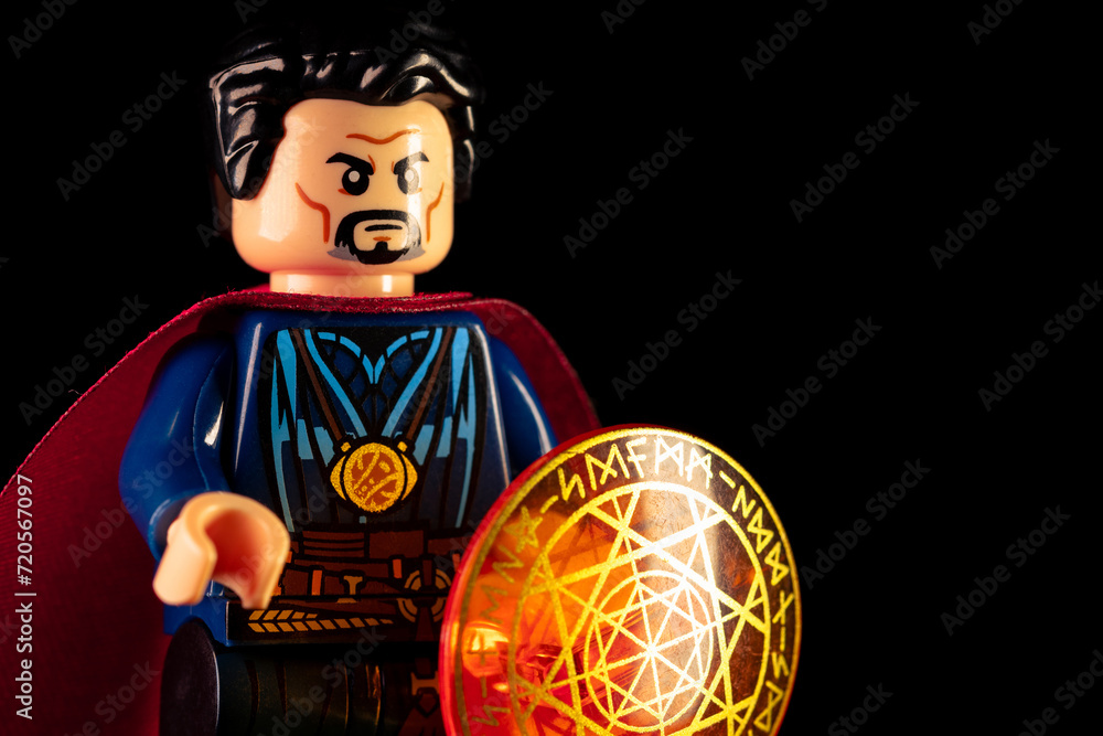LEGO Marvel's Doctor Strange in a red Cloak of Levitation and an orange ...