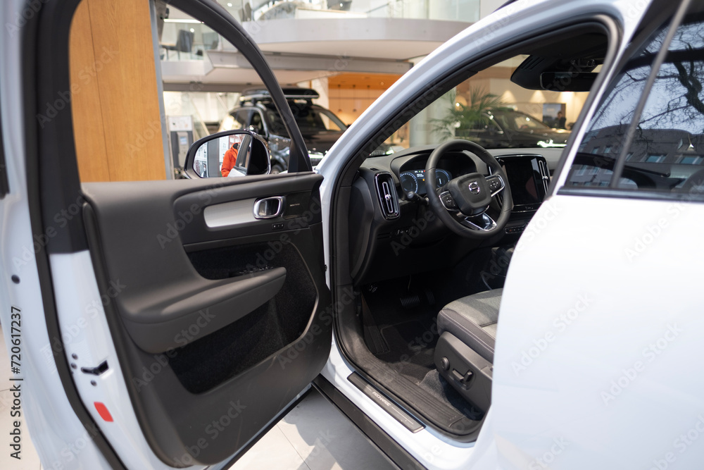 Interior, cockpit of volvo xc40 Electric Car, sound systems Harman ...