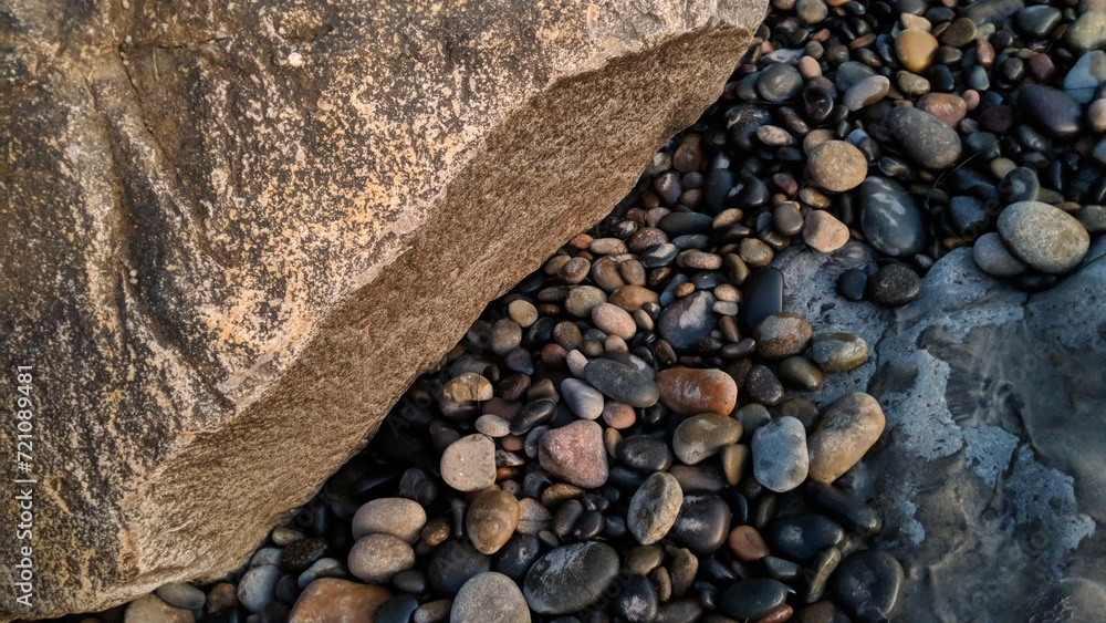 Swamis Melted Rocks - A Gold Rock - Erosion control granite quarry rock ...