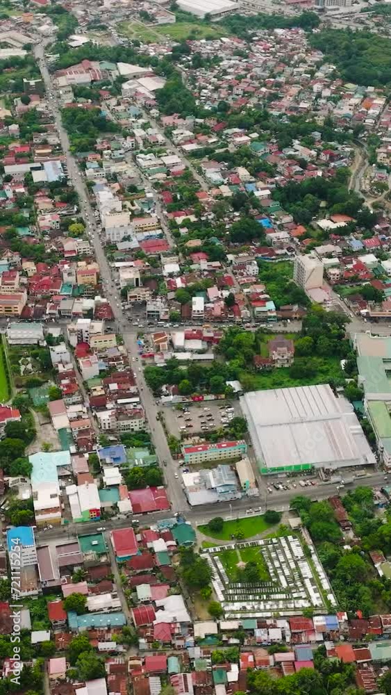 Vidéo Stock City with modern buildings and residential areas. Iloilo ...