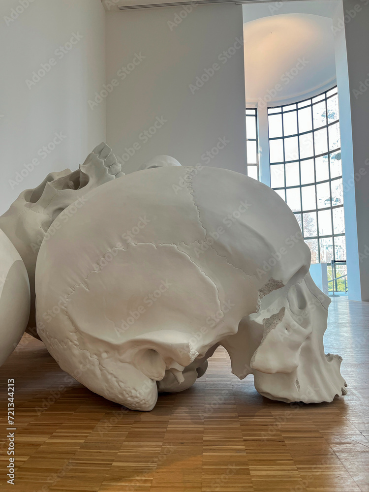 Exhibition at the Milan Triennale of the sculptural work of Ron Mueck ...