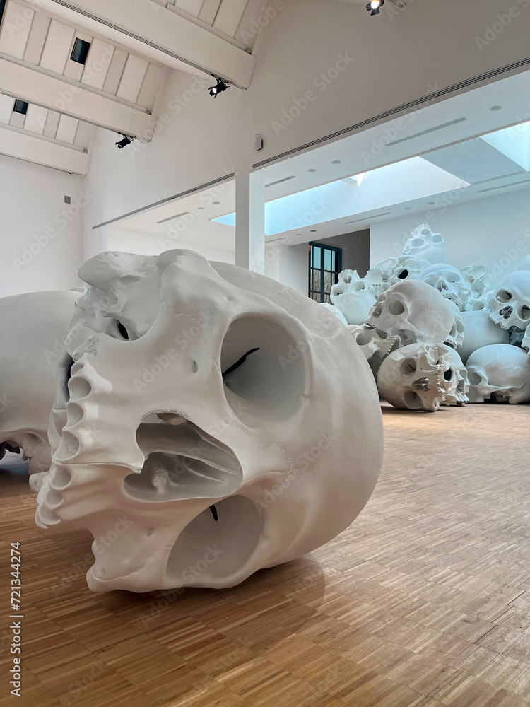 Exhibition at the Milan Triennale of the sculptural work of Ron Mueck ...