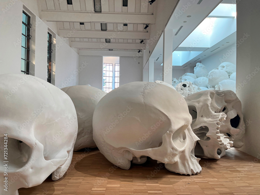 Exhibition at the Milan Triennale of the sculptural work of Ron Mueck ...