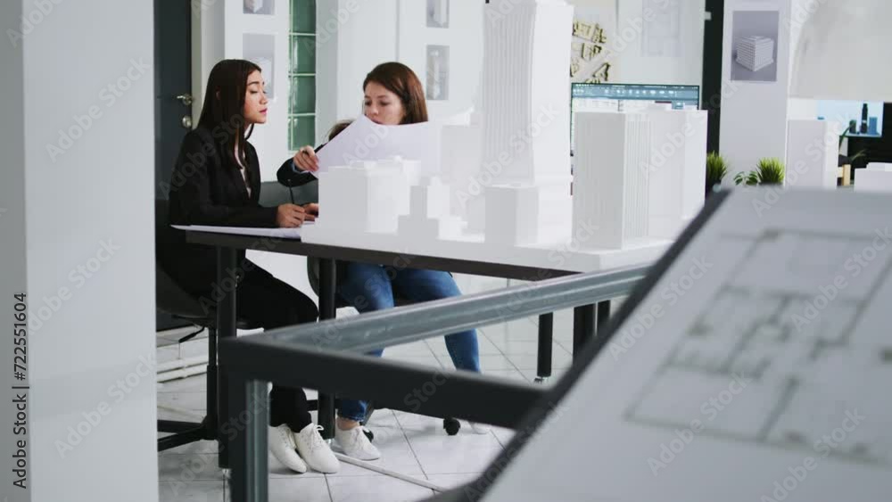 Development staff produces plan for interior design in agency workplace ...