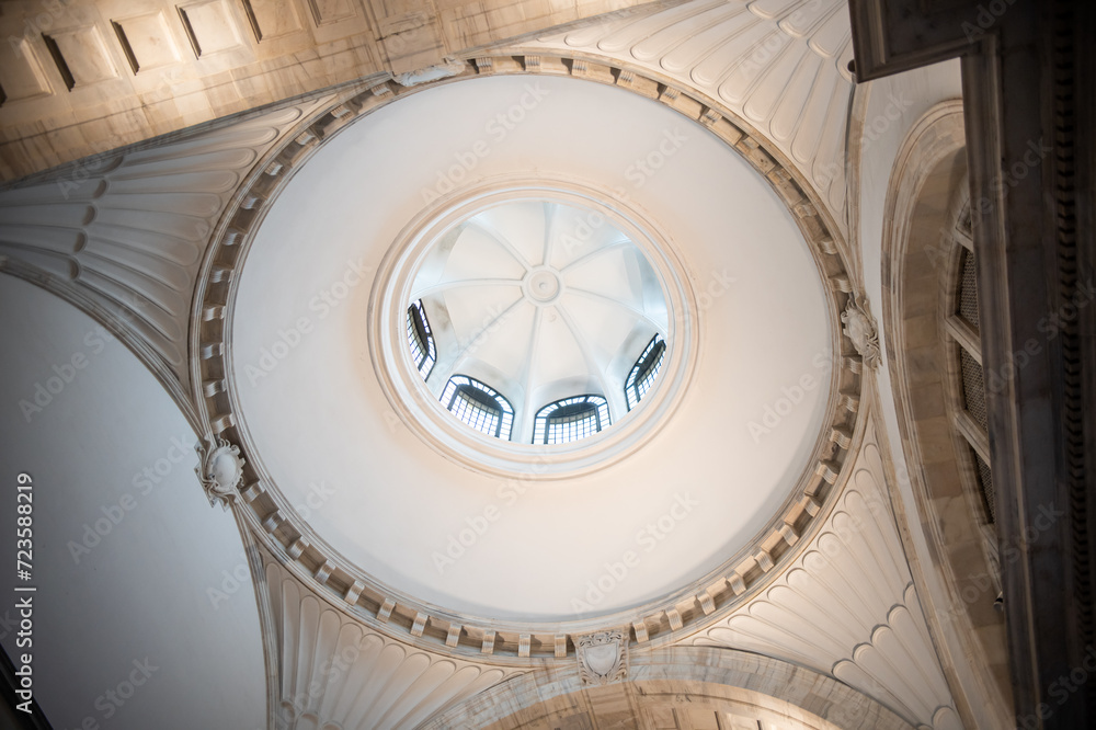 Inside of the dome of Victoria memorial, Calcutta. It was built between ...