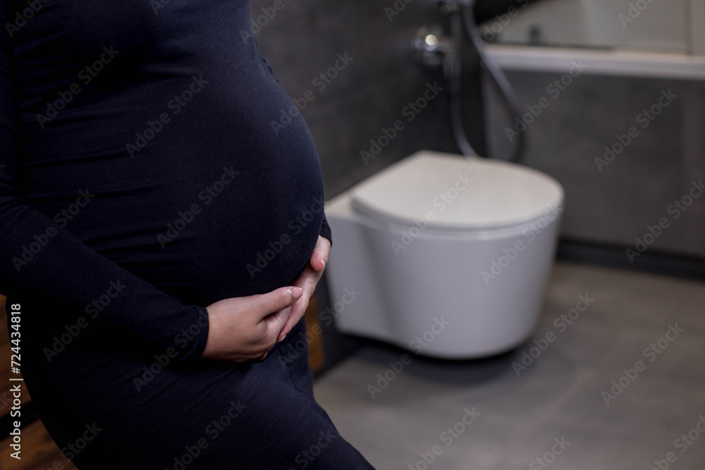 woman with big abdomen in the toilet have problems with chronic ...