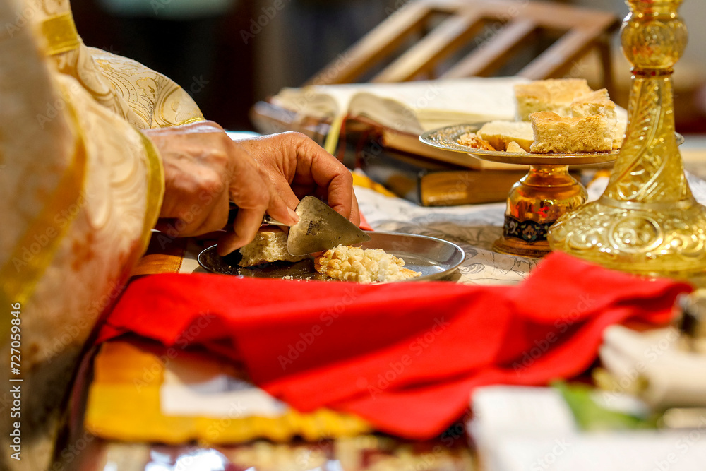 Easter week mass in Wadi El Chahrour El Suflah orthodox church, Lebanon ...