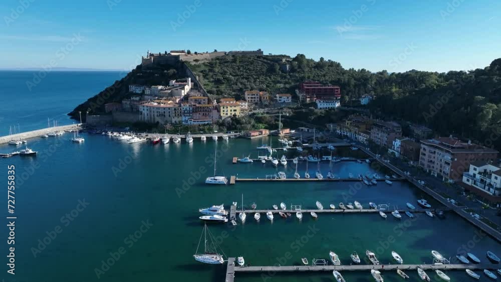 Porto Ercole, esclusiva località turistica di mare in Toscana, Monte ...