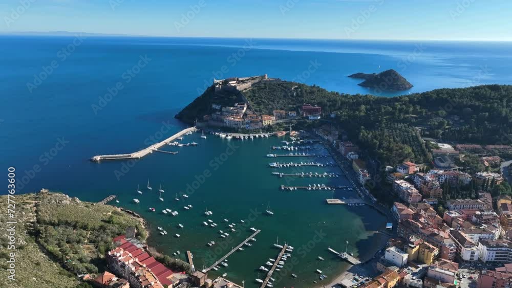 Porto Ercole, esclusiva località turistica di mare in Toscana, Monte ...