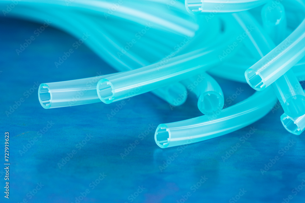 Oxygen tubing hose component for controlled delivery of medical-grade ...