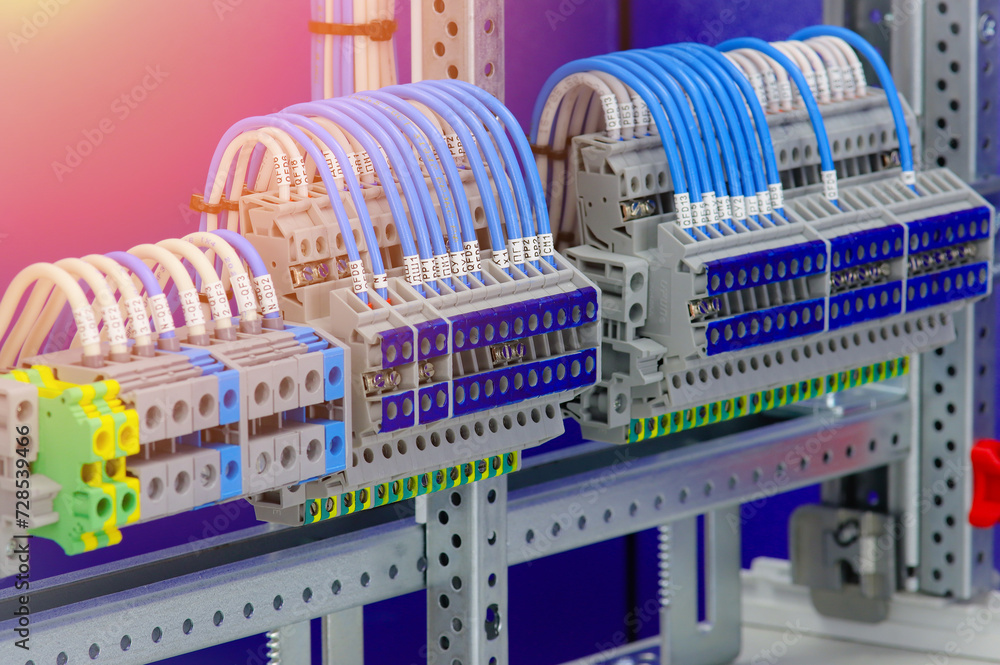 Electrical pass-through terminals for connecting copper mounting wires ...
