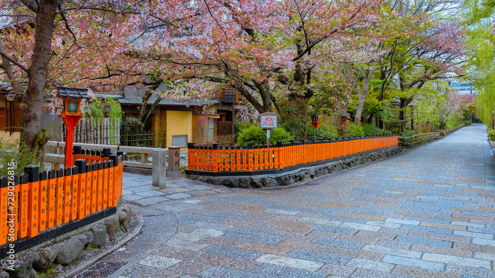 Tatsumi bashi bridge crosses Shirakawa river is the iconic place of ...