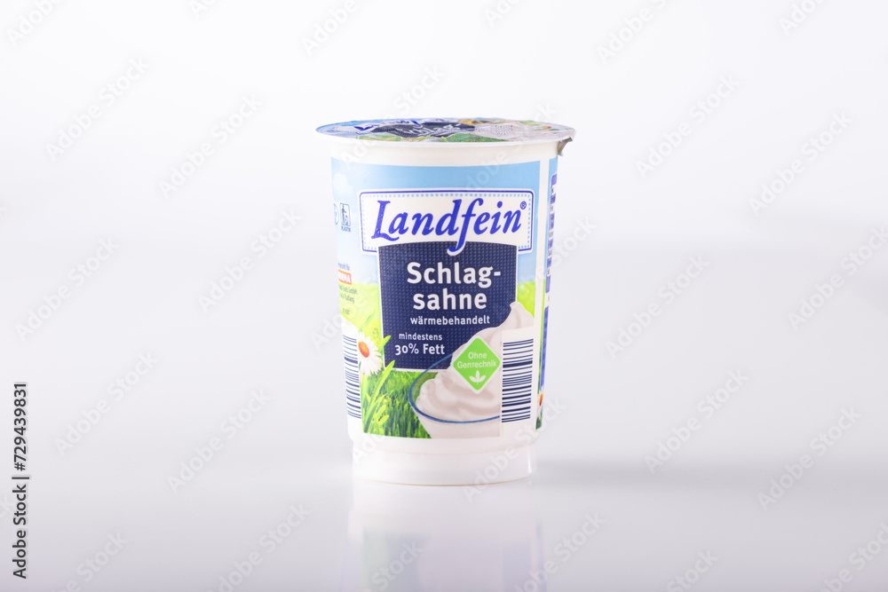 Whipped cream in 200 g presentation from German Norma brand Landfein ...
