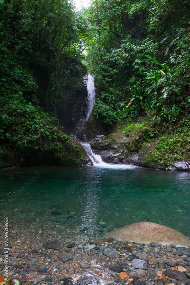 Cascada en la comarca de Panamá, lugares místicos Stock Photo | Adobe Stock