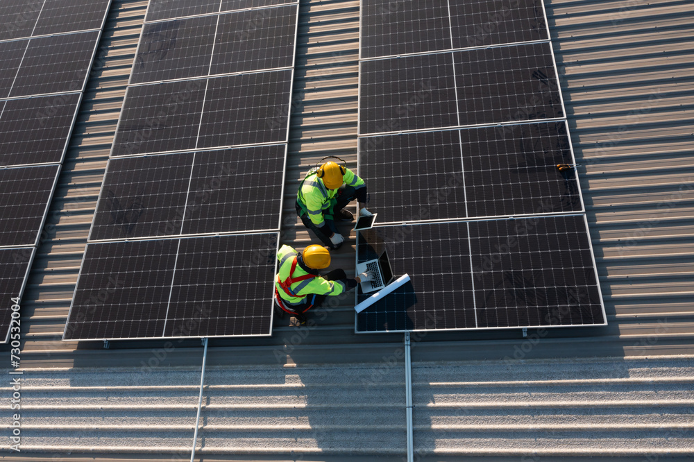 Engineering technician professional trained in skills and techniques ...