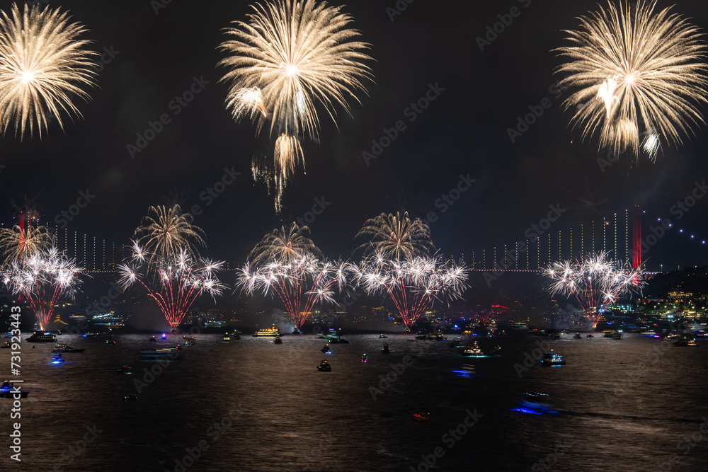 100th Anniversary Celebrations of the Republic of Türkiye Fireworks ...
