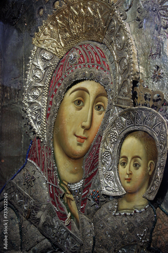 Virgin Mary with baby Jesus, Basilica of the Nativity in Bethleham ...