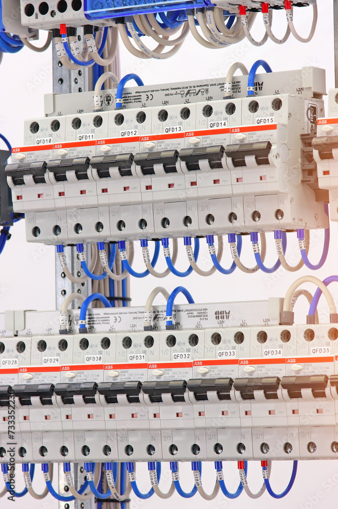 Electrical circuit breakers in load and overload protection are ...