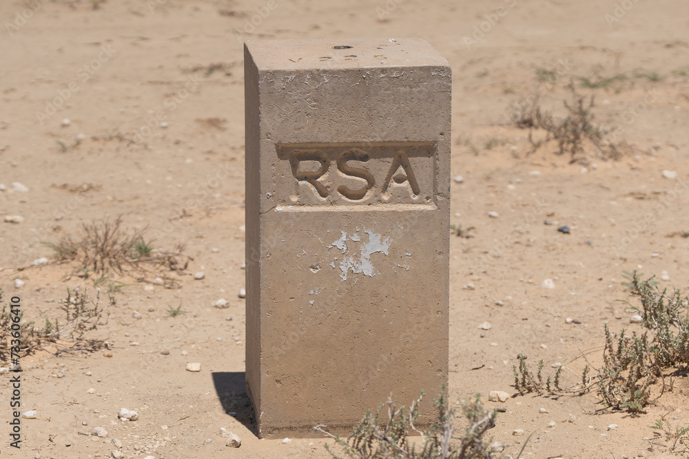 Botswana South Africa border sloop. Photo from Kgalagadi Transfrontier ...