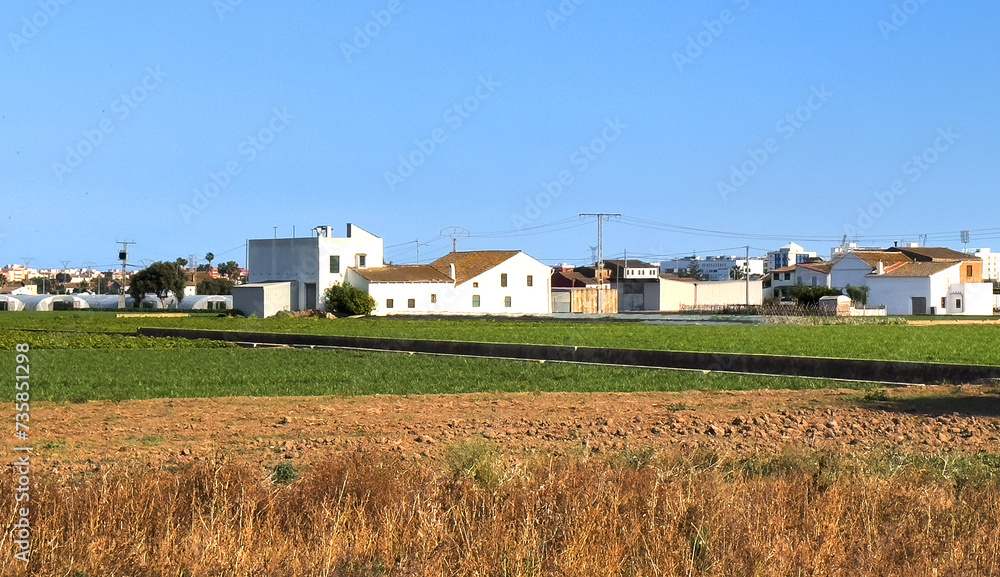 Farm field house. Farmhouse in Valencia, Alboraya, L’Horta. Spain ...