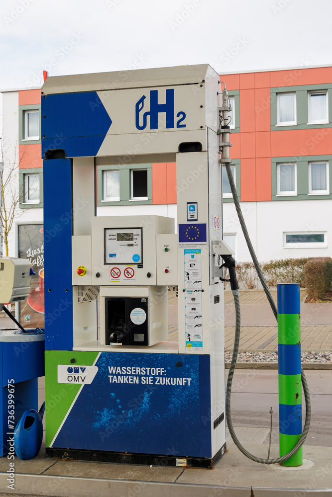 Hydrogen dispenser at the OMV filling station in Germany at the Autohof ...