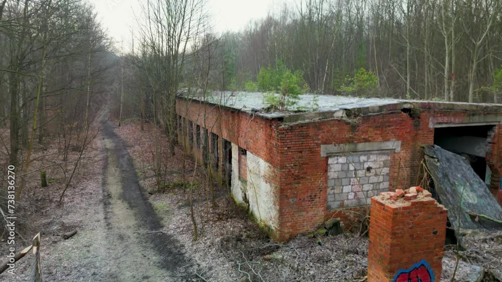 Vidéo Stock Ruins of the German Messerschmitt Focke-Wulf factory in ...