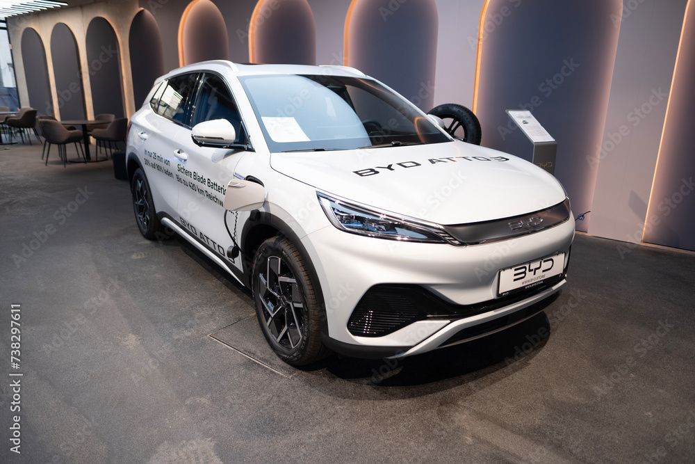 new white BYD ATTO 3 Car, Electric Vehicle Chinese manufacturer in ...