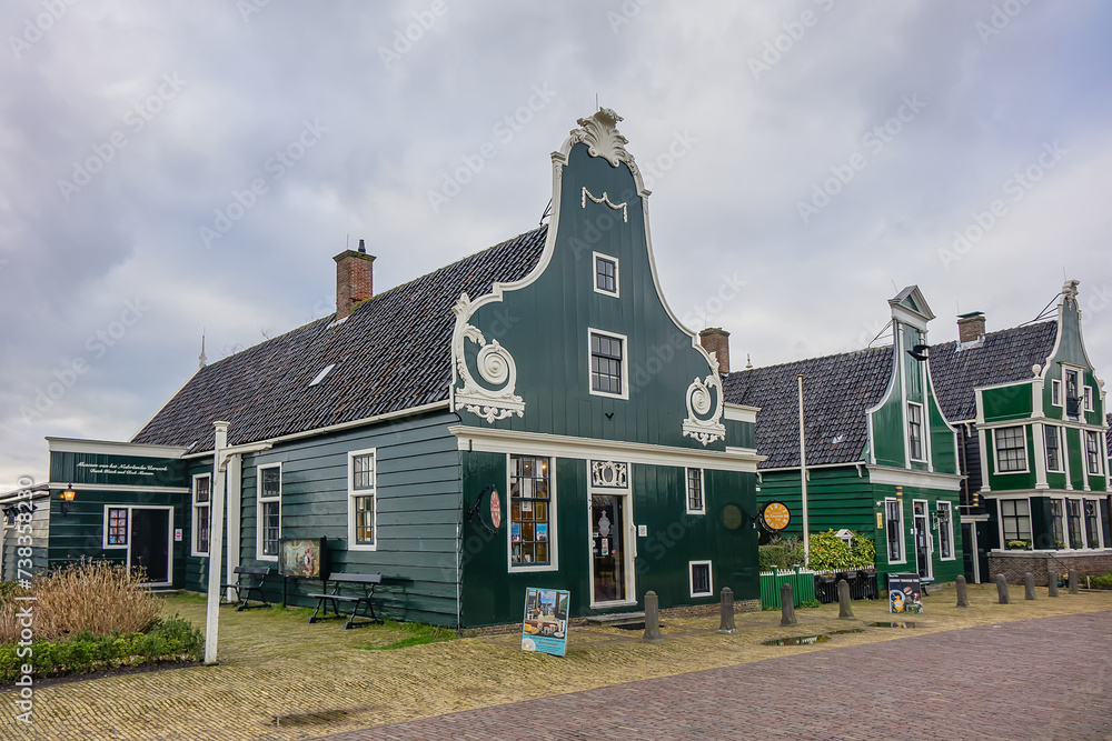 Traditional Dutch house in Zaanse Schans - a small typical Dutch ...