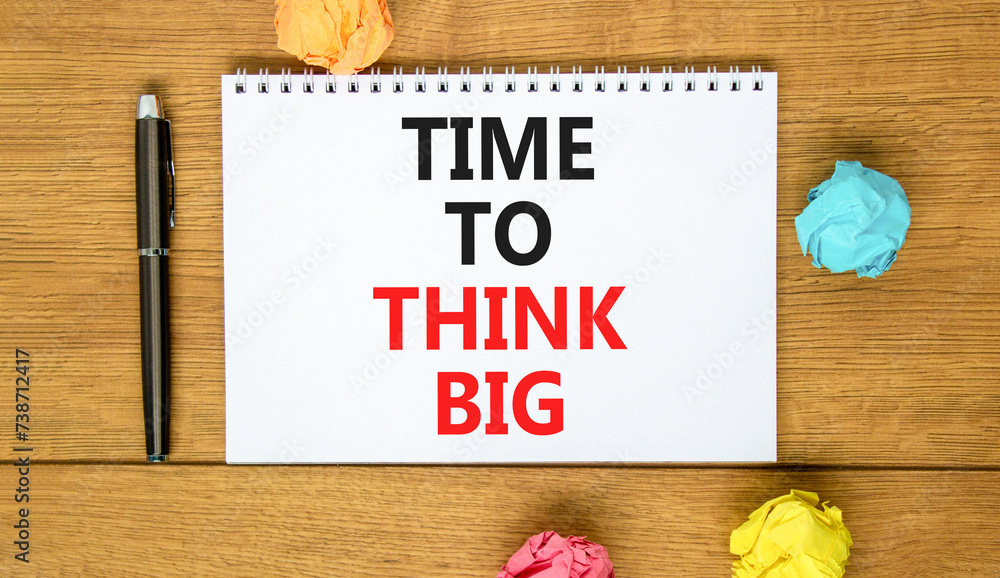 Foto Stock Time to think big symbol. Concept words Time to think big on ...