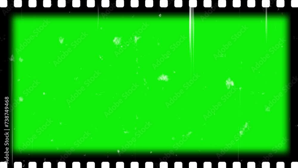 Vidéo Stock Film frame texture with sprocket hole on green screen with ...