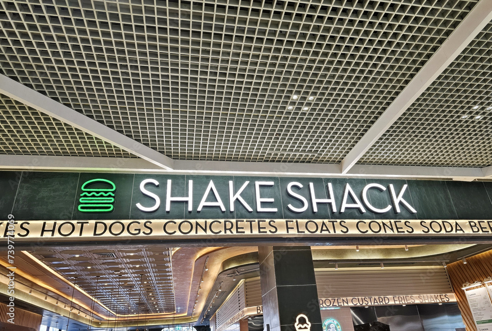 Bangkok, Thailand February 07, 2024 Shake Shack sign. It is a famous ...