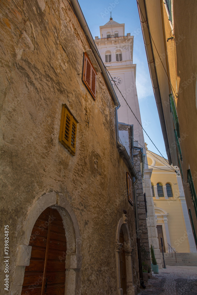 The gothic 15th century Church of the Holy Trinity in the Stari Grad ...