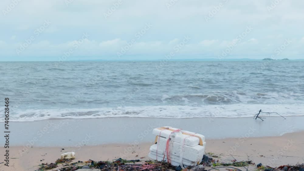 Ocean plastic washed up on a remote beach in far northern Australia ...
