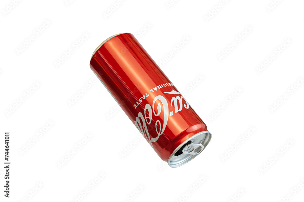 Foto de Aluminum can of Coca Cola view from an angle isolated on ...