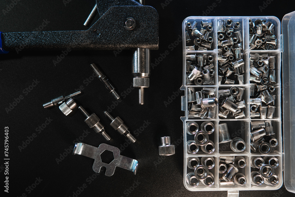 Threaded Insert Riveter Gun Kit. setting tool, nosepieces and inserts ...