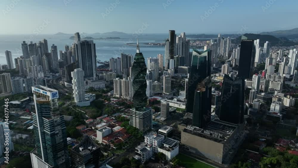 Vistas aéreas con drone de la Ciudad de Panamá ubicada en centro ...