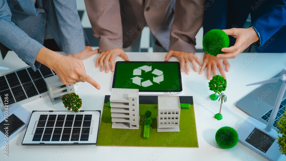 Sustainable business meetings at desks, green energy concepts. People ...