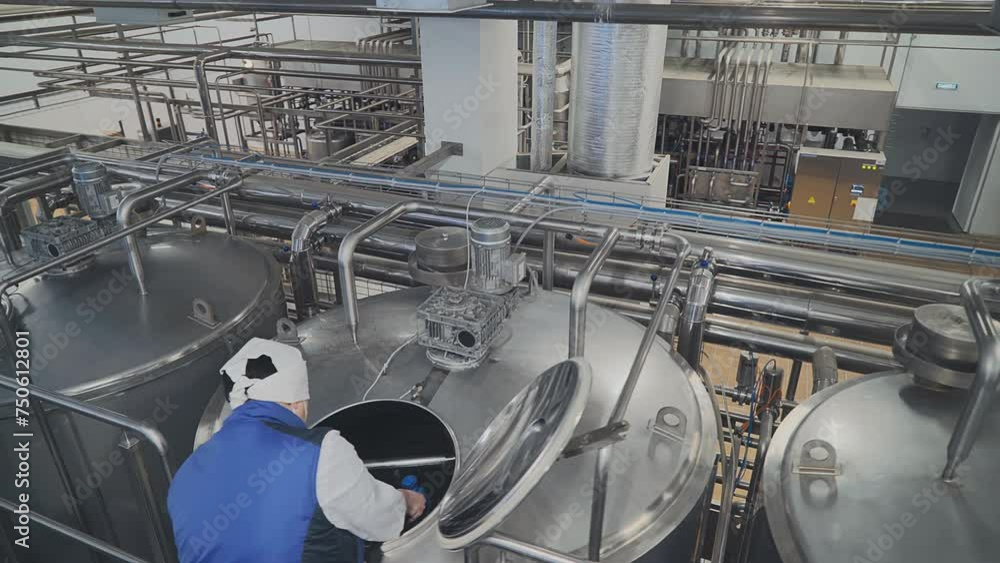 Vidéo Stock Industrial Dairy Plant. Flying Above the Production Room at ...